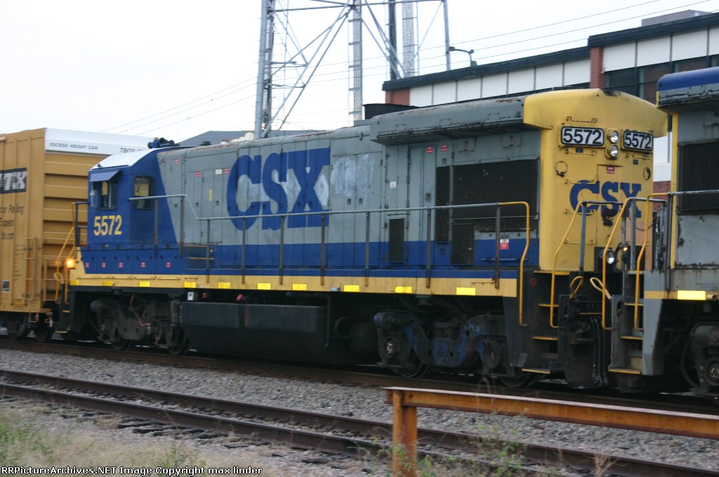 CSX 5572